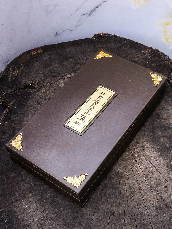 24K Gold Plated Mahavir Charan Paduka Frame with Shatrunjay Tirth in A ...