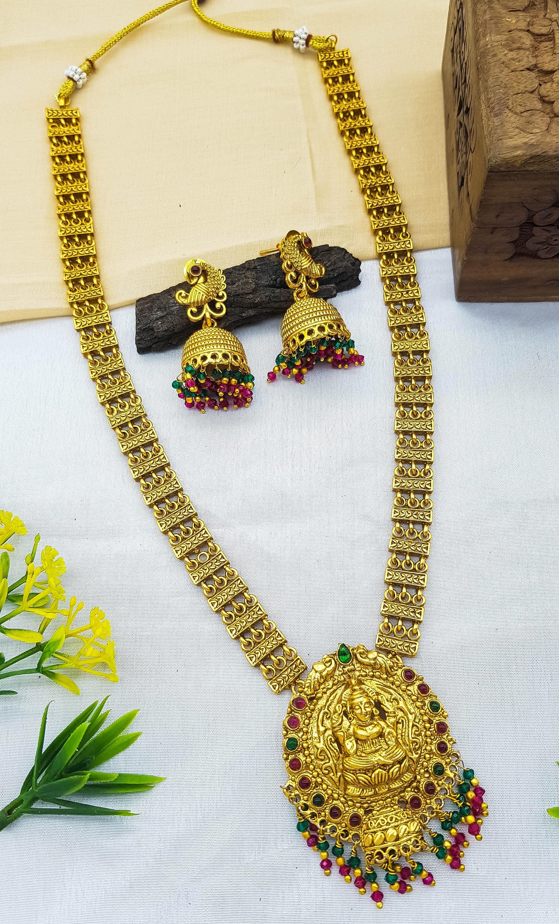 Long Necklace/Haaram – Griiham