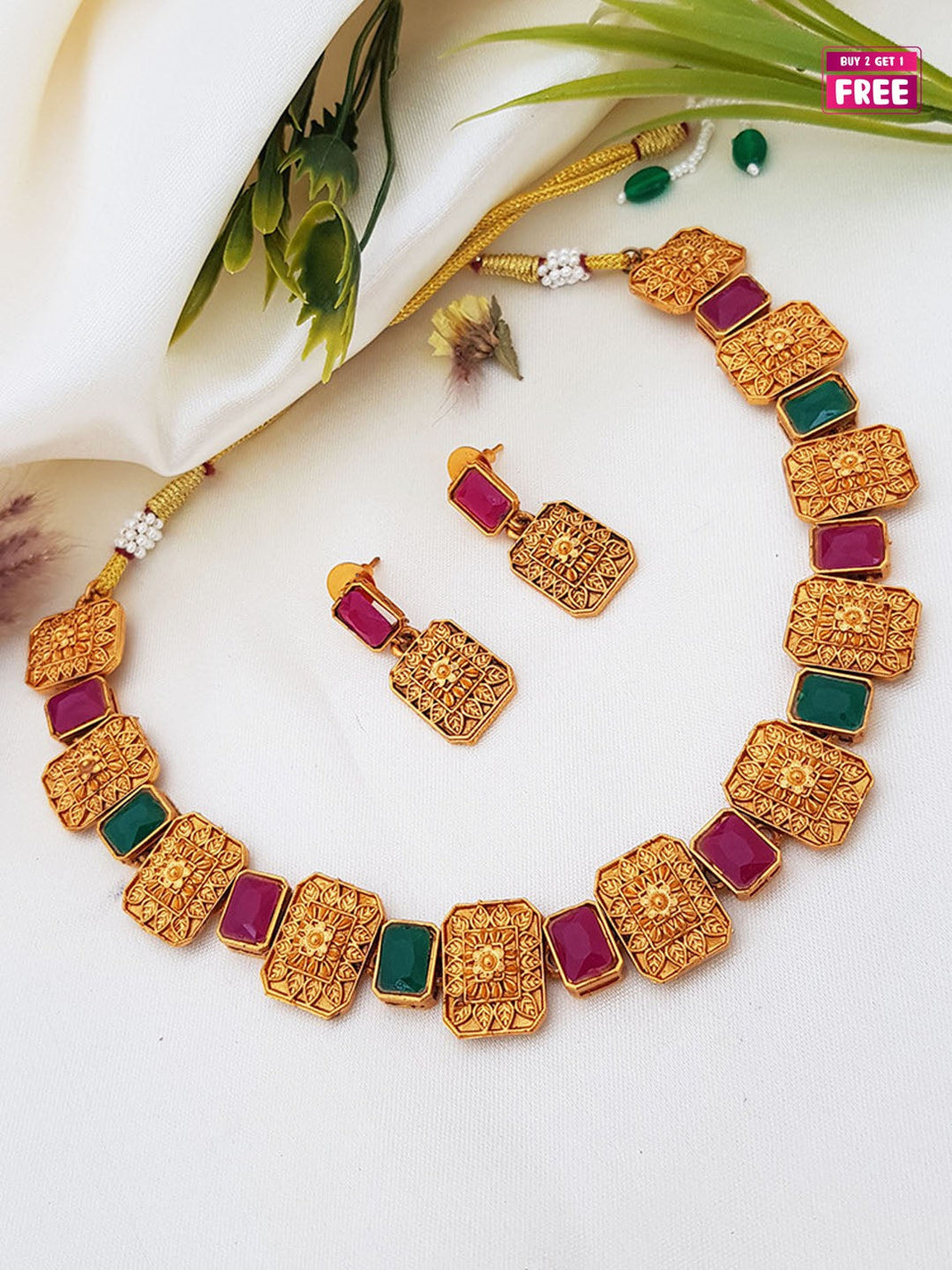 Buy Gold plated Imitation Jewelry Set Kempu neck set Online - Griiham